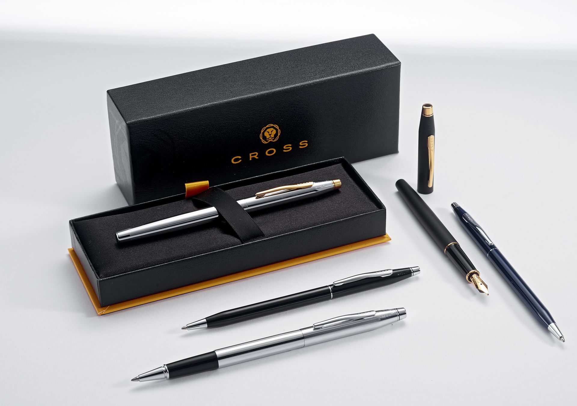 Cross Pens Supplier in Dubai & Abu Dhabi, UAE for Business Gifts